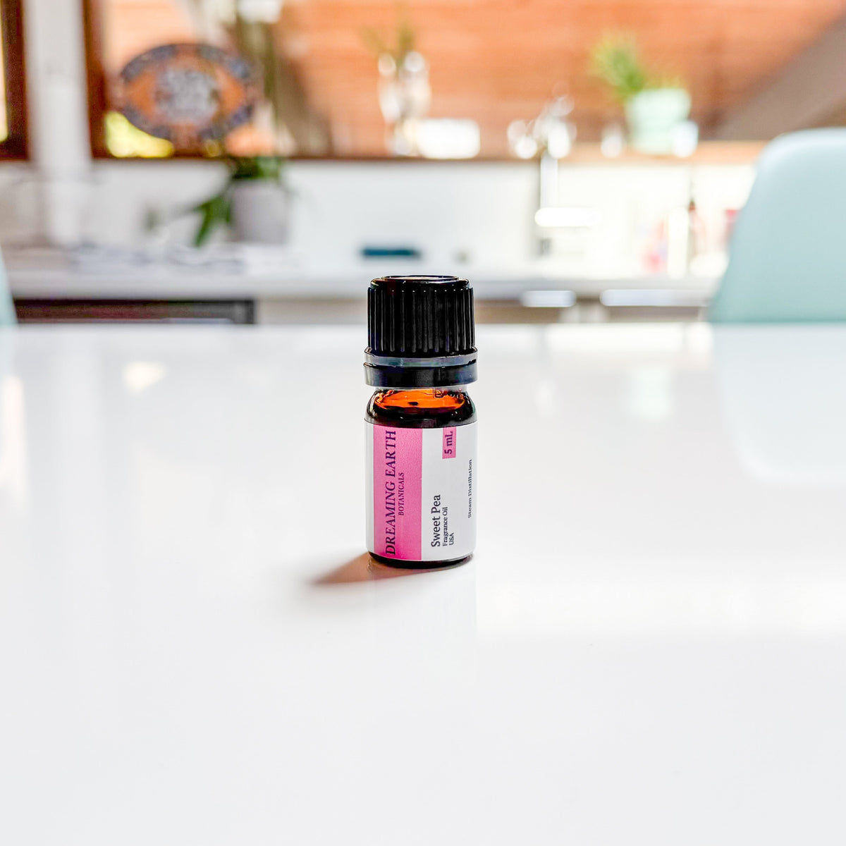 Sweet Pea Oil – Dreaming Earth Botanicals